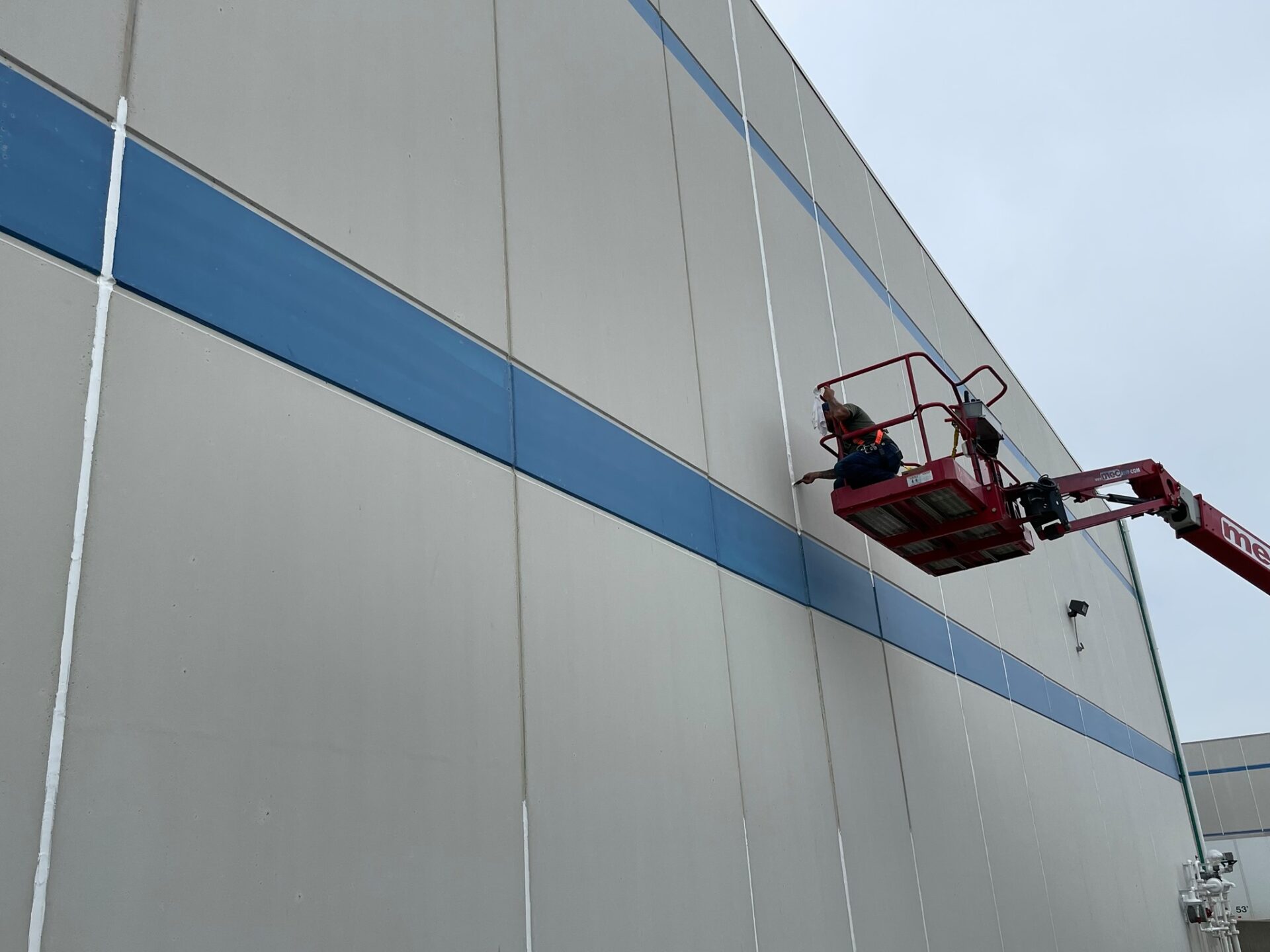 Commercial Caulking | Southwest Companies Inc.